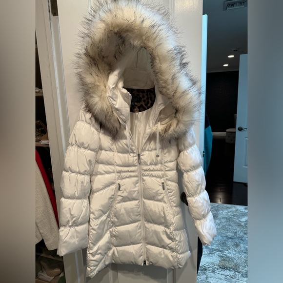 Laundry By Shelli Segal | Jackets & Coats | White Laundry Puffer Jacket ...